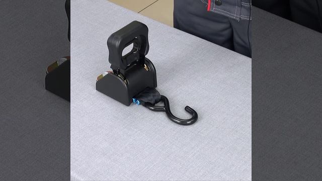 Два самозатягивающихся ремня