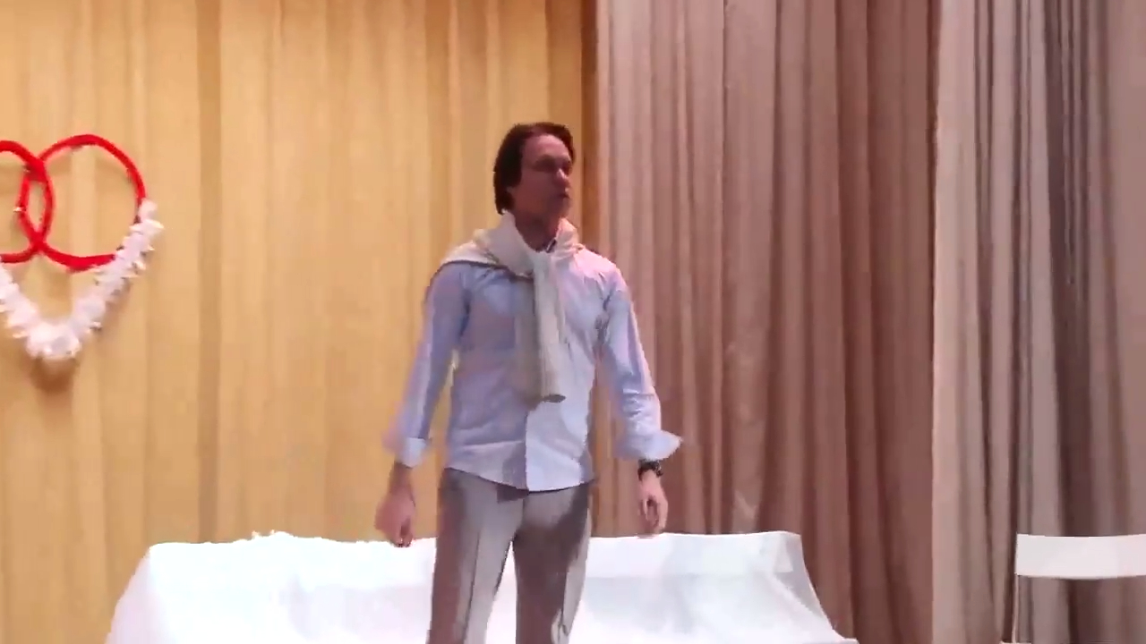 Стих Фёдора Сологуба Люби меня ясно. Алексей Молянов