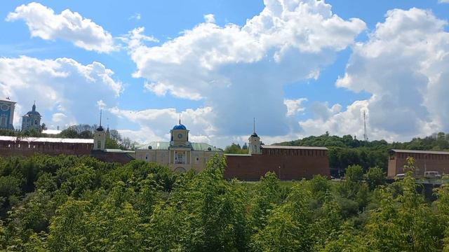 Свято-успенский кафедральный собор, вид с берега реки  Днепр, город Смоленск.