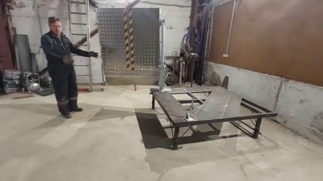 Погрузочный  перегрузочный мост (трап складной автомобильно  стационарный)  ГКА 300.120.46САС