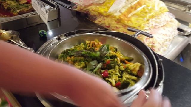 Турция. Мармарис. Отель Ideal Prime Beach. Часть 3 - Обед в ресторане отеля