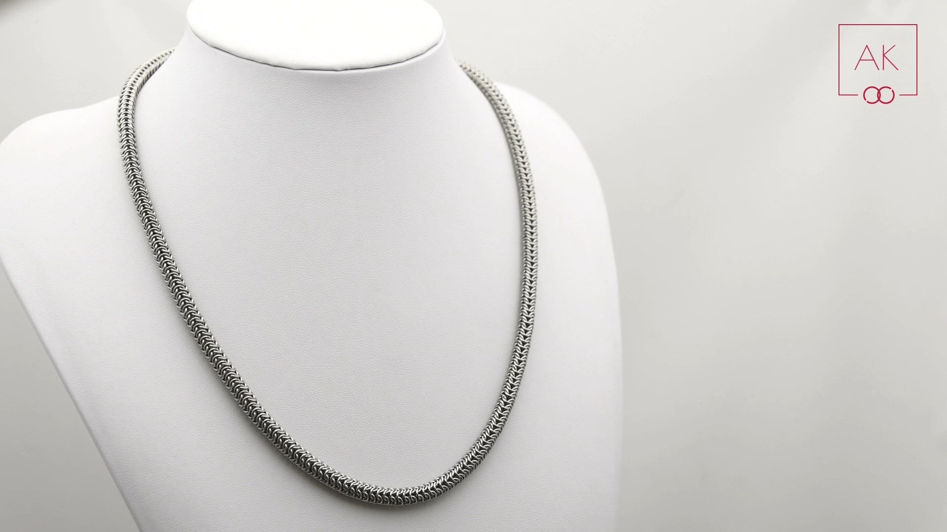 Цепочка на шею «Питон мини»