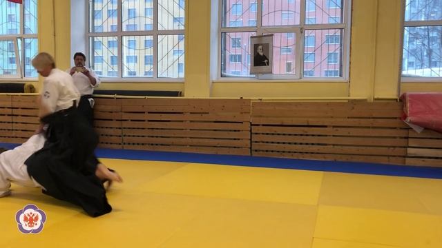 Уширо эри дори иккё (два варианта удержания). Наталья Руднева, 6 дан айкидо Айкикай. г. Пермь. 2021