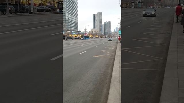 Кортеж Владимира Путина.