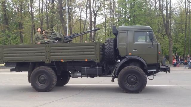 В Смоленске отрепетировали парад. Военная техника