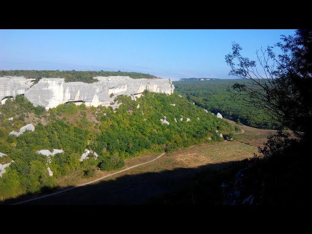 Крымский отпуск 2.  Эски-Кермен. Город в скале