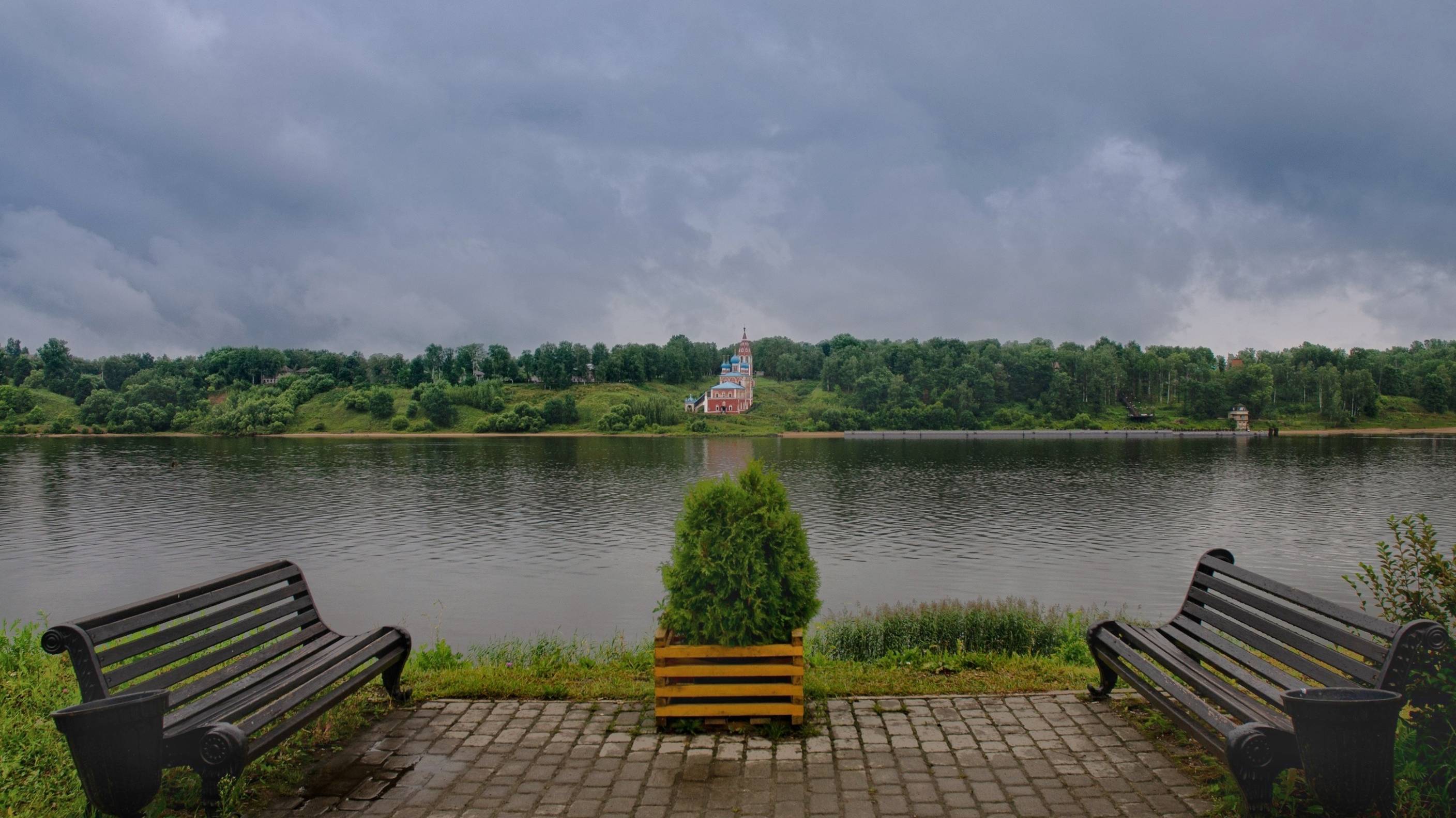 "КОНЦЕРТ  ДЛЯ ФОРТЕПИАНО С ОРКЕСТРОМ"... (Фото Миши КОРОЛЯ (Белая Холуница), музыка М.А. БАЛАКИРЕВА)