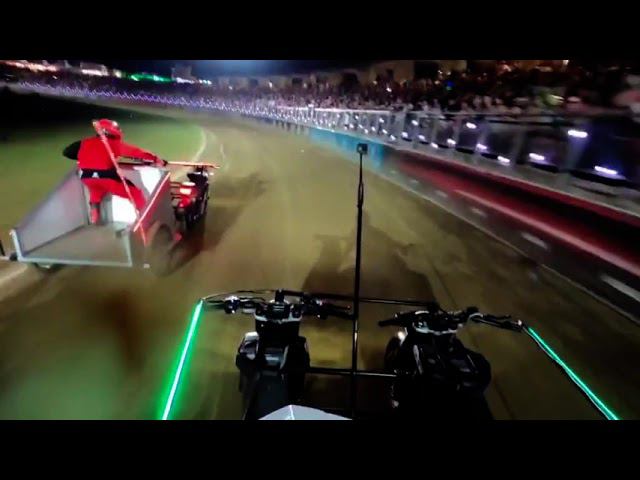 ГОНКИ НА МОТОКОЛЕСНИЦАХ