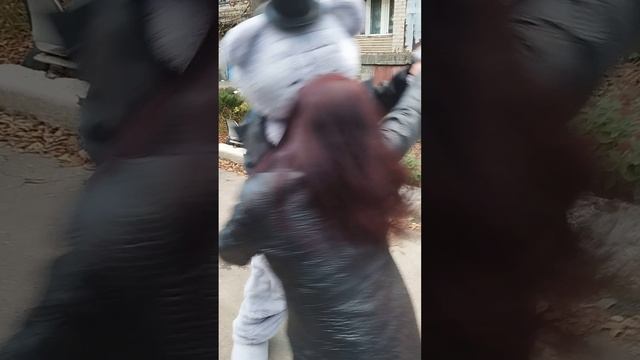 Танго с медведем!