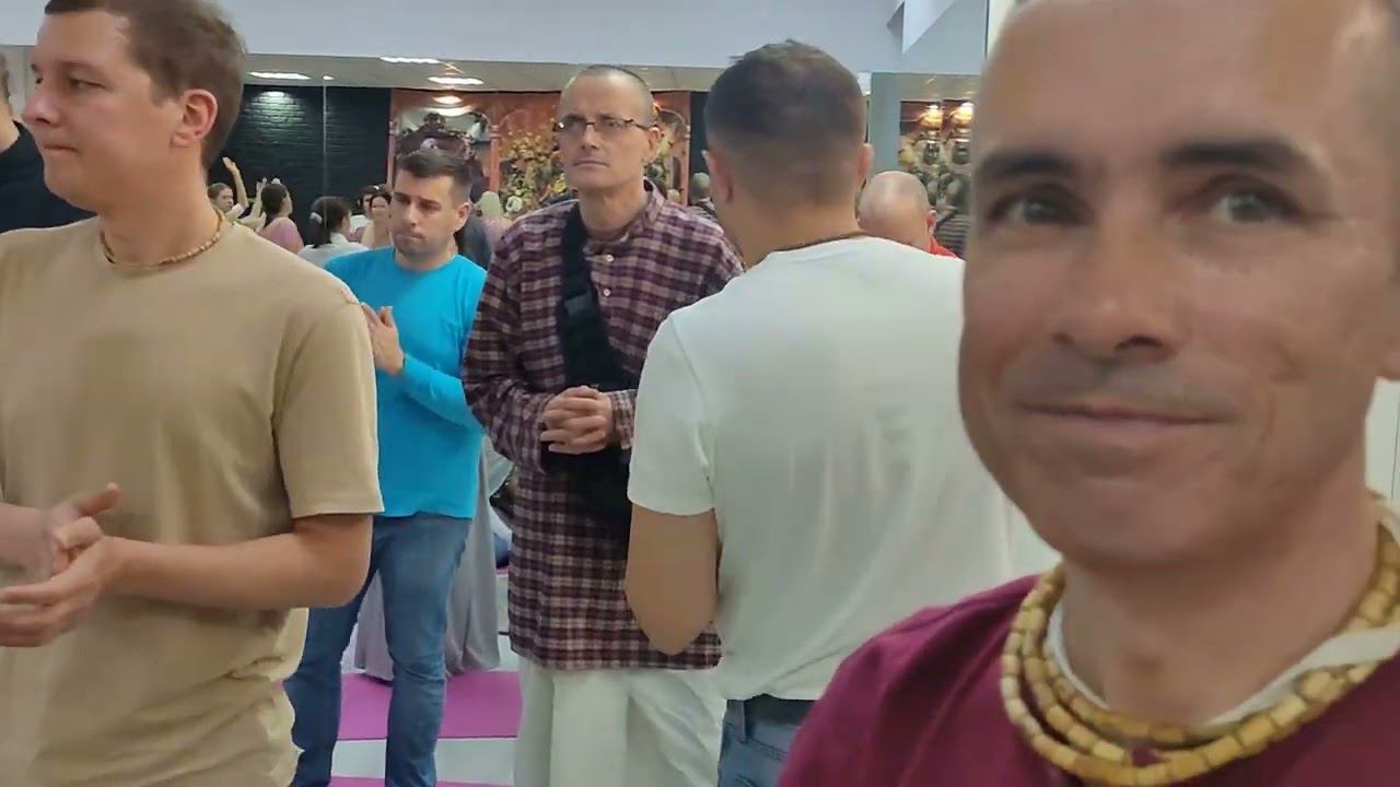 Явление Шрилы Бхактисиддханты Сарасвати Тхакура. Абхишека