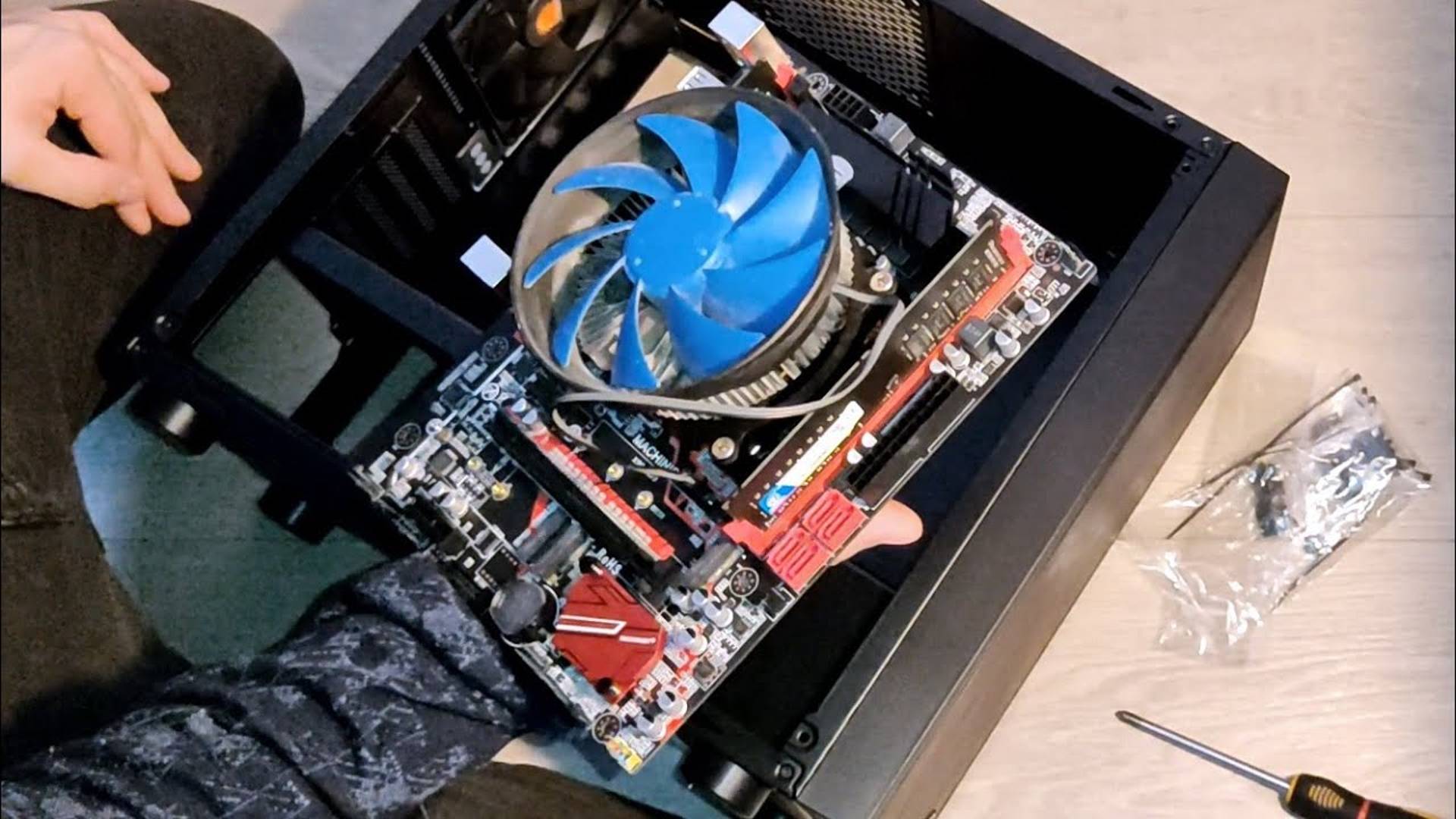 Собираю компьютер Xeon X99RS9-2640v3! С AliExpress память, материнская плата и процессор.