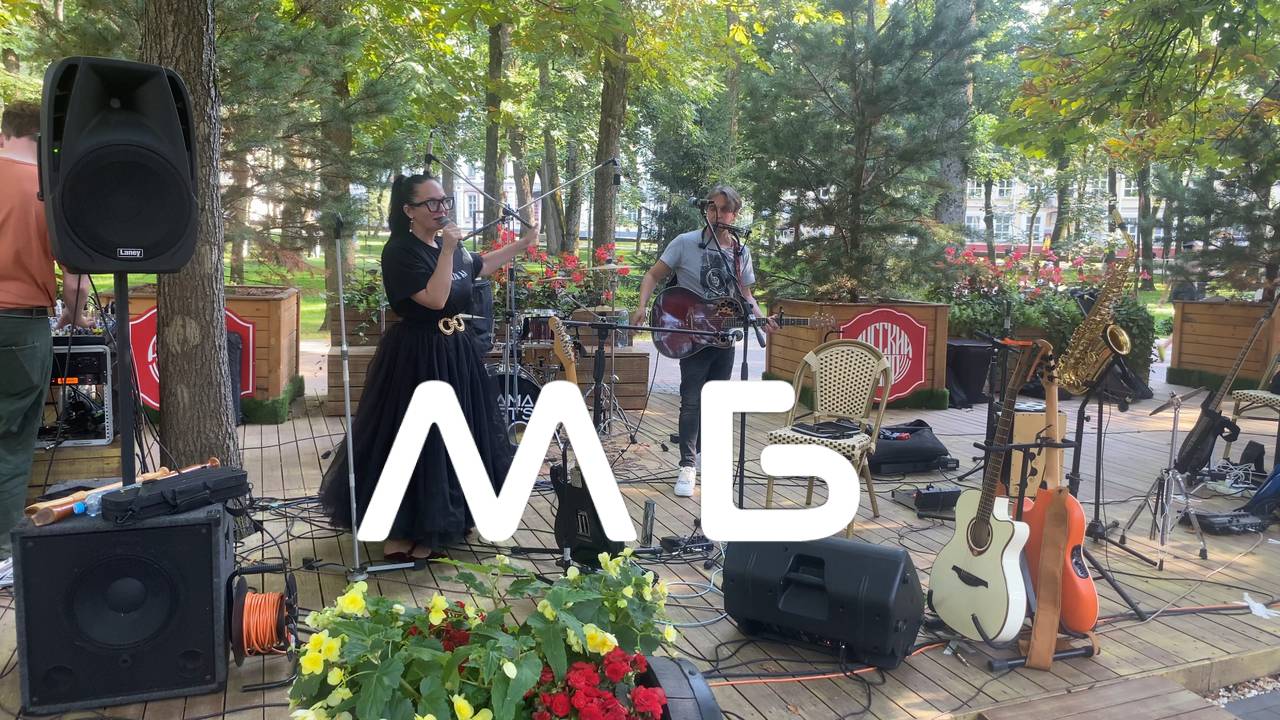 Миша Бортновский - Концерт в Русском дворе