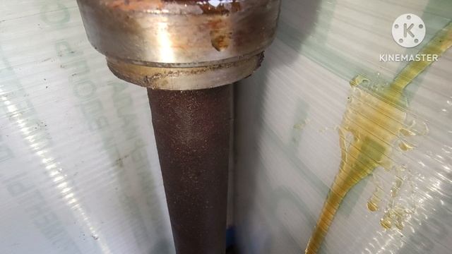 Ситроен Джампи - Citroen Jumpy 2014 года, замена правого сальника коробки передач и задних колодок.