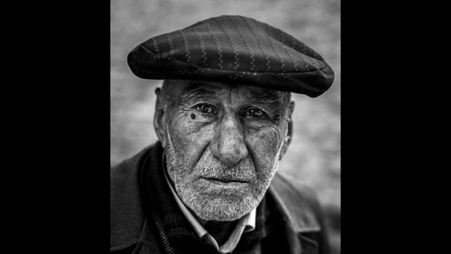 Библия. 21-13. 1-я Книга Маккавейская (13). Услышал Симон, что Трифон собрал большое войско.