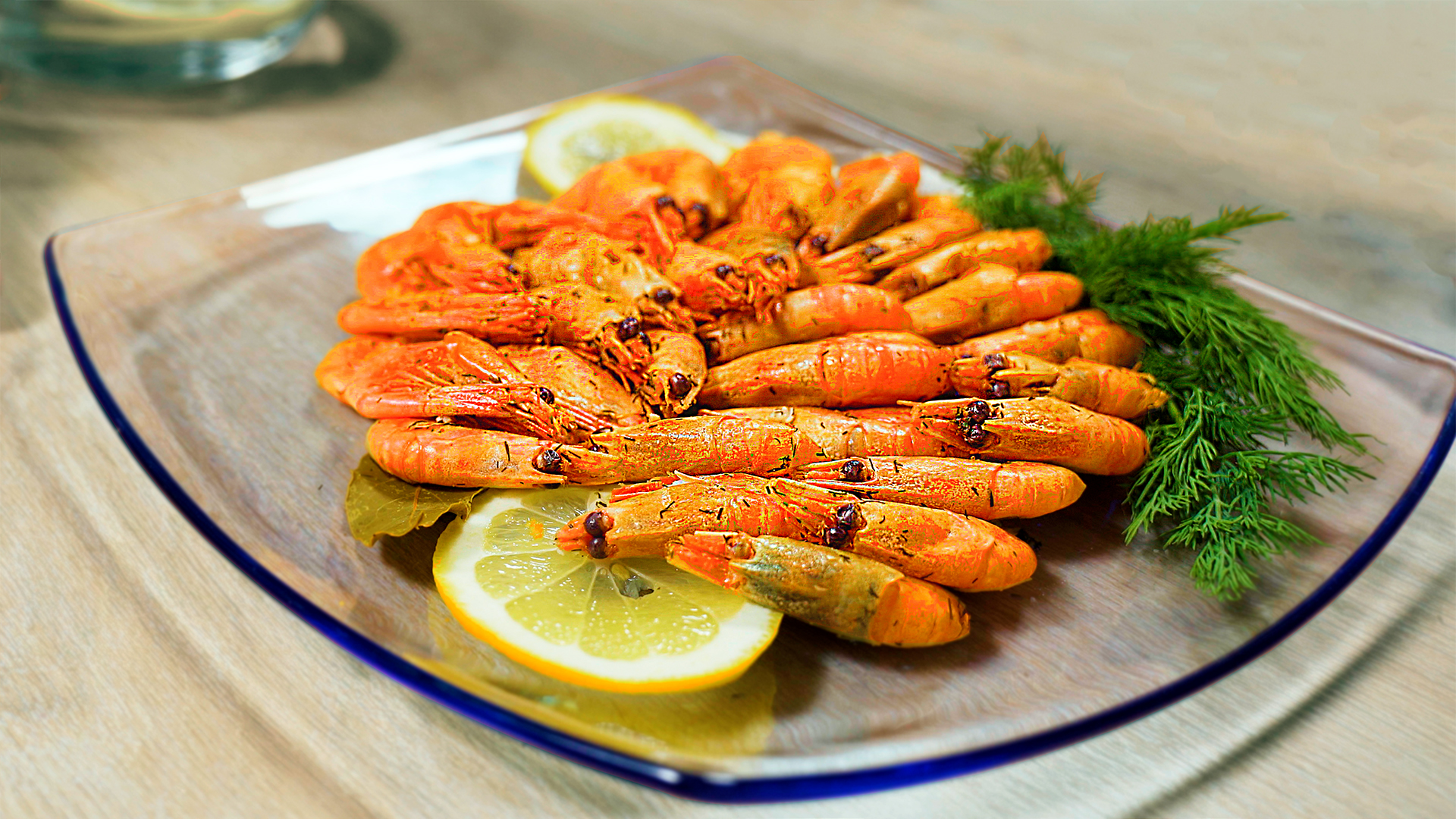 Как правильно сварить креветки.