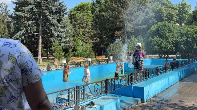 Батайск фонтаны в парке имени Ленина #россия #russia #батайскиефонтаны