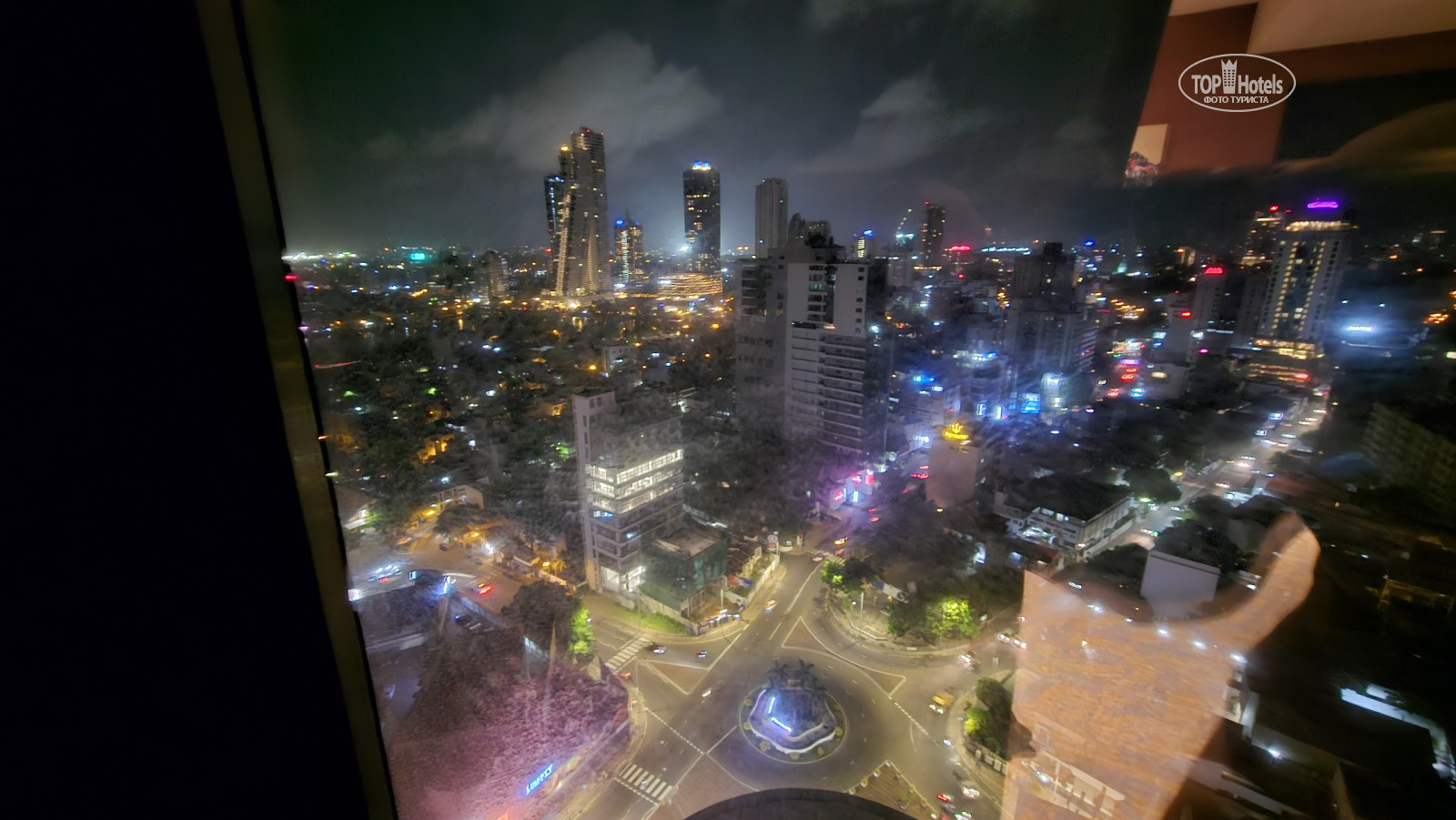 Шри Ланка, Mövenpick Hotel Colombo 5* обзор отеля