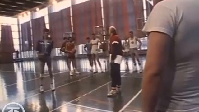 Кир Булычев. Умение кидать мяч.