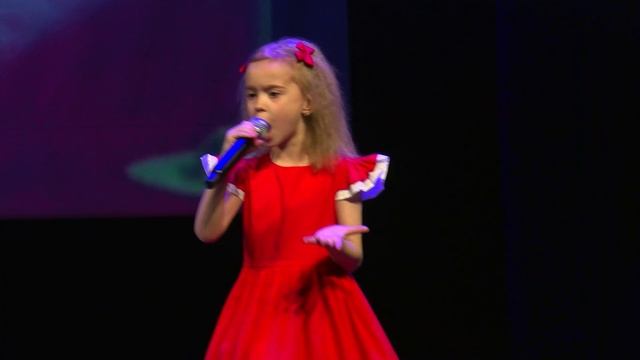 Пиджакова Ариана - Малютка Эмми