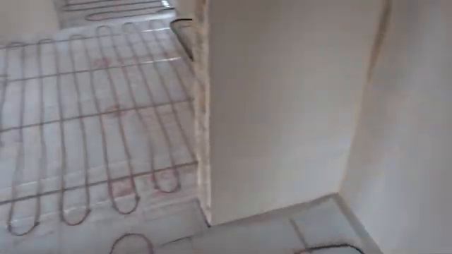 Теплый пол  Нагревательный мат или кабель