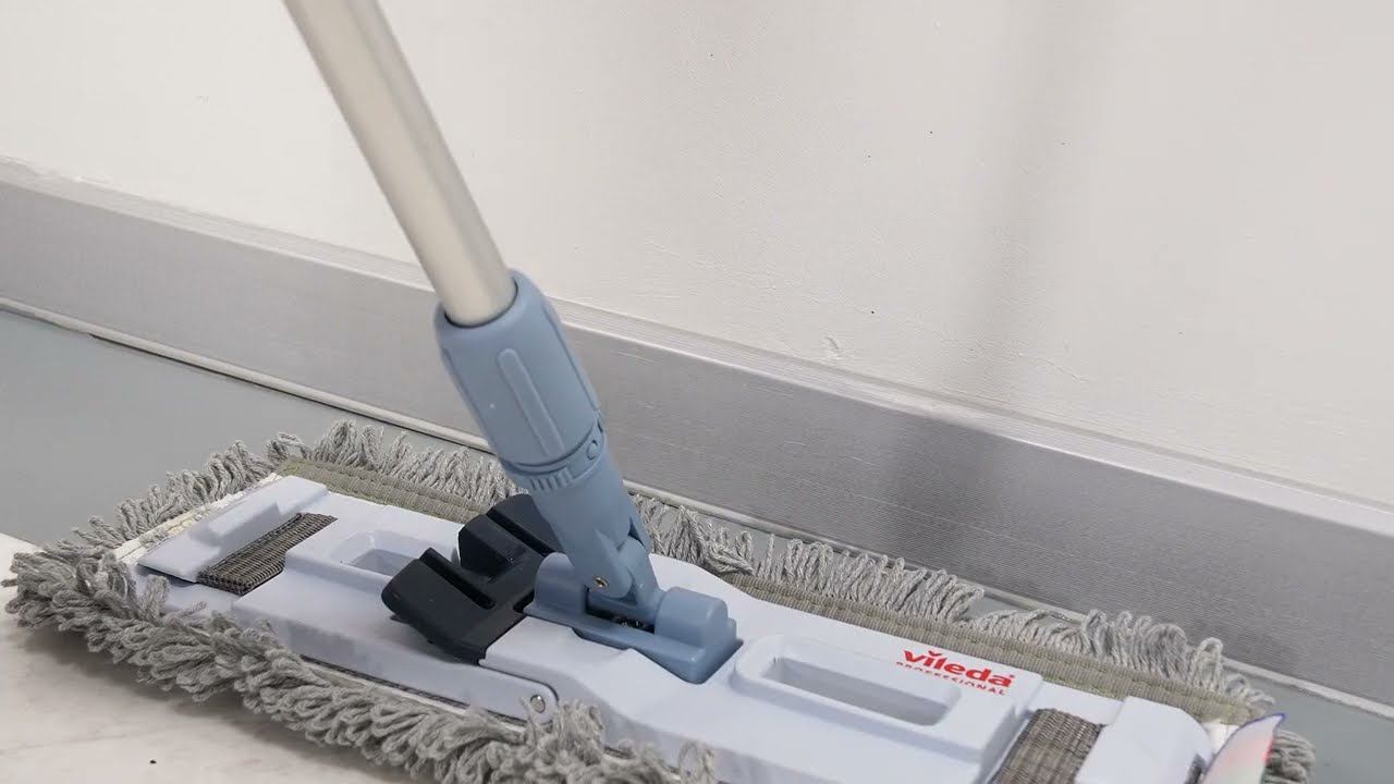 Как мыть плинтус системой УльтраСпид Про