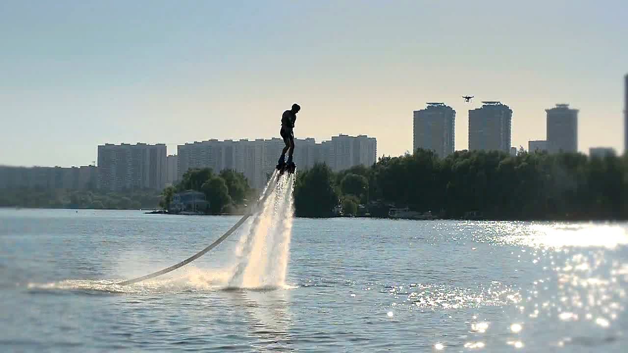 Полеты на флайборде в Строгино