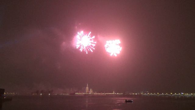 Санкт-Петербург Салют в честь 76-й годовщины снятия блокады Ленинграда