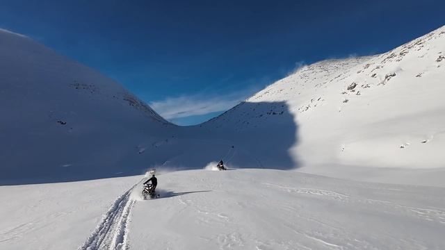 Зимнее путешествие на  снегоходах. Альбаган,  пер. Щелка,  Каракокшинские пещеры,  январь 2023г.