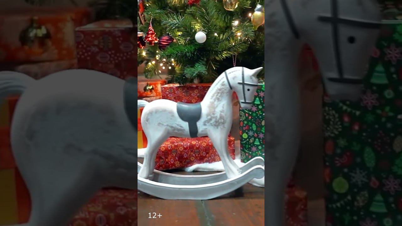 #Shorts Новогодняя фотосессия в студии. Новогодние видеосъемки в студии Твое Кино.