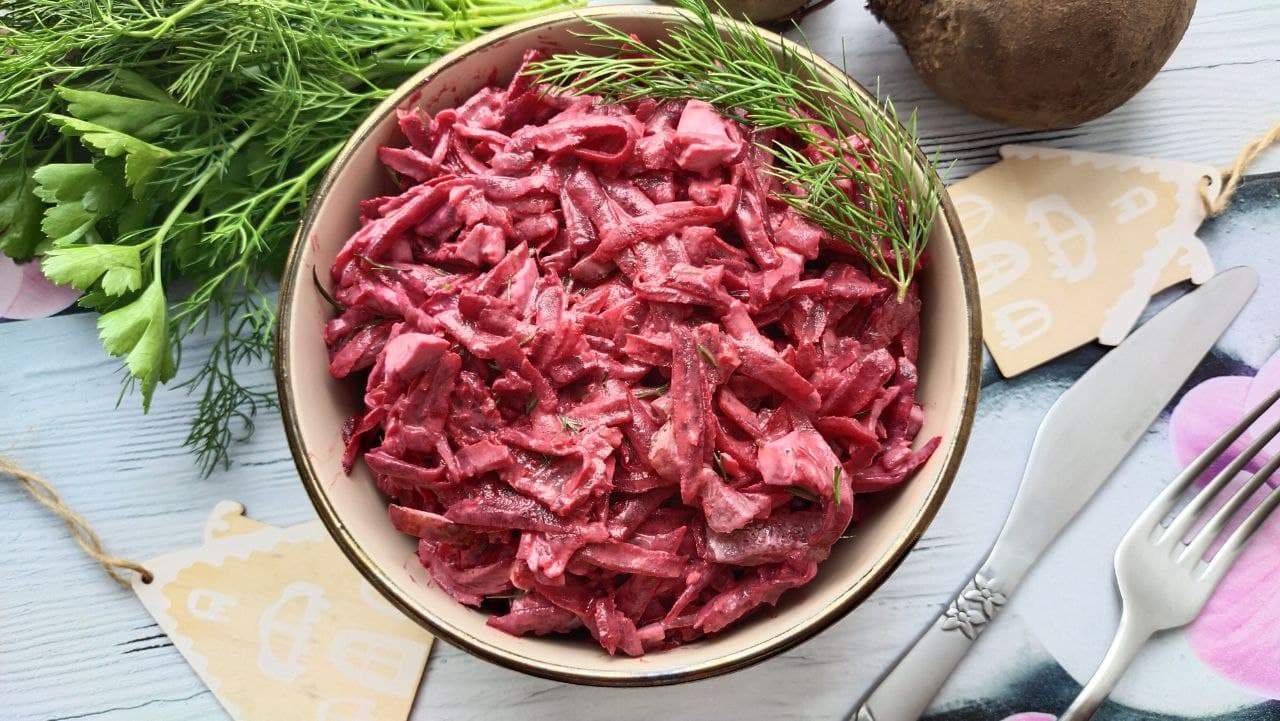 Этот РЕЦЕПТ БЕСПОДОБЕН! Готовлю ЧЕРЕЗ ДЕНЬ! Салат за 10 мин из банальной свеклы/Вы будете в Восторге