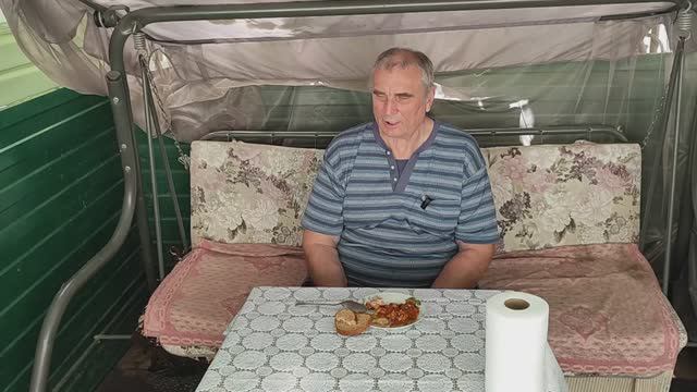 Курица тушенная с овощами — Чахохбили по русски