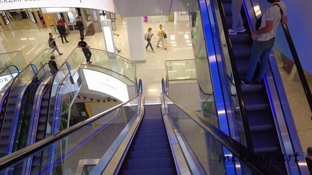 На Щелковской.