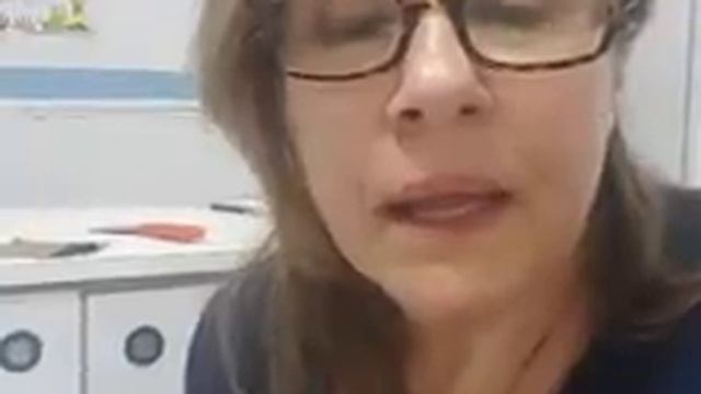 Punida por cobrar devedora