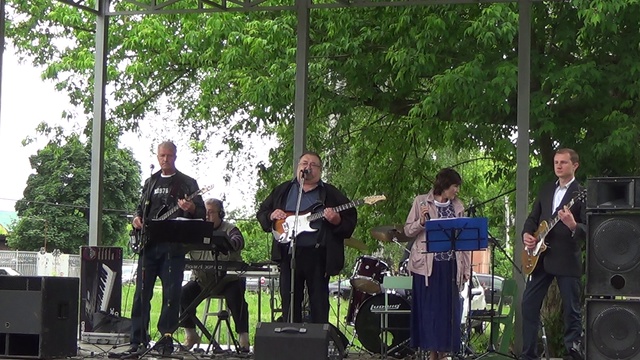 ВИА.Легенда."Плыли облака."