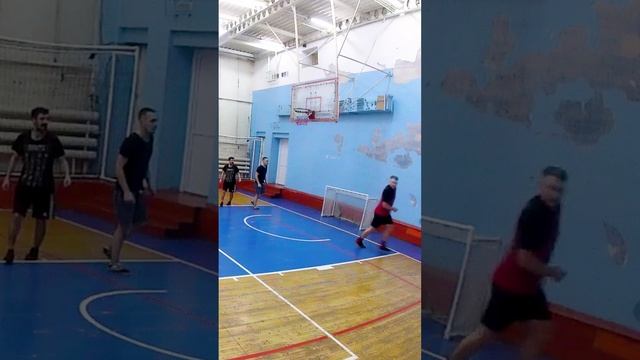 Futsal sketch Lucky score