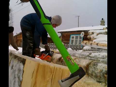 Распиловка и расколка дров с братом