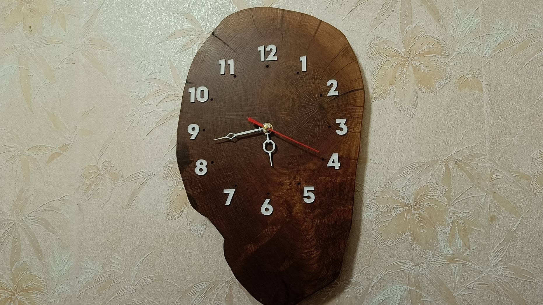 Эксклюзивные часы своими руками