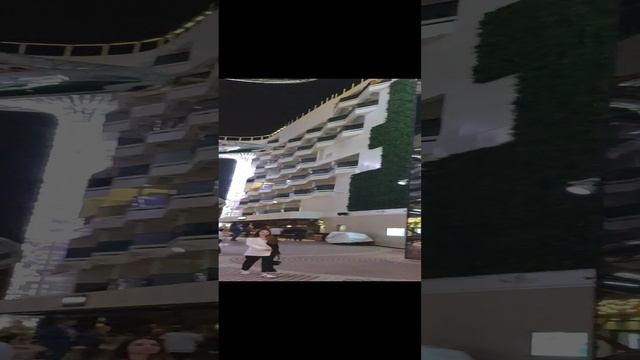 Лайнер MSC World Europa