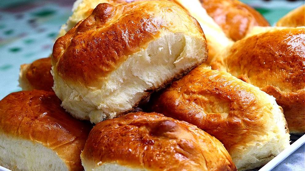 Летняя выпечка. Пирожки с абрикосами. Сдобное тесто на кефире