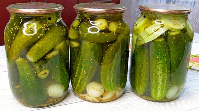 Побольше закрою этих чудесных огурцов на зиму. Хрустящие, на УРА разлетаются, рецепт просят все.