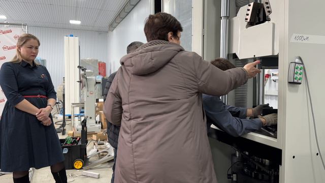 Встреча в демонстрационном зале АО «СЗ «ЖБК-1» и компании «ГОСТ»