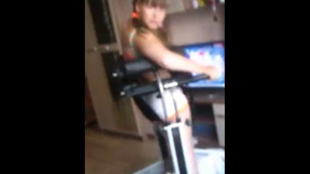 Занятия в ходунках Активал в домашних условиях