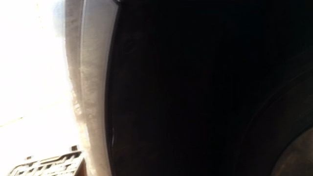 Замена лампочки противотуманки Chery tiggo 5