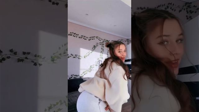 Милана Некрасова Танцует Танцы Музыка Красивая Девушка Блогерша ВКонтакте Клипы Лайк Инстаграм