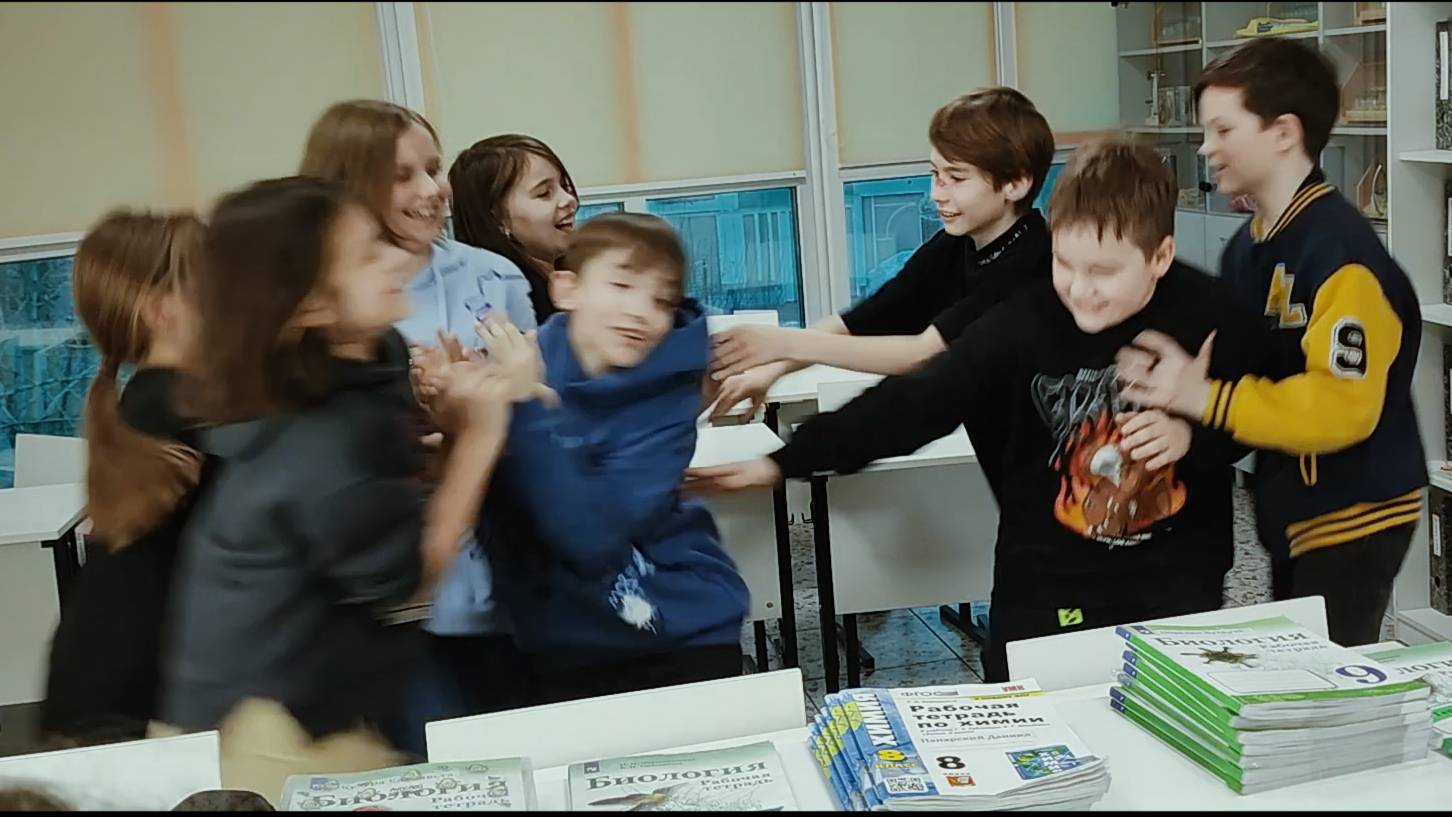 Адель и её команда. Микросериал. 1-я серия.