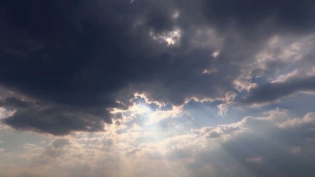 Почему небо голубого цвета?