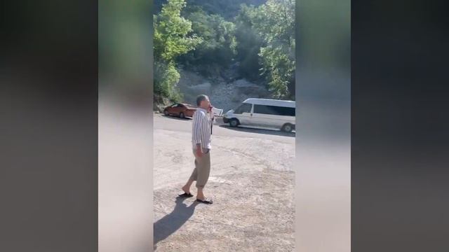 Абхазия-озеро Рица,Новоафонский монастырь,зиплайн сыры и вино. 7 серия