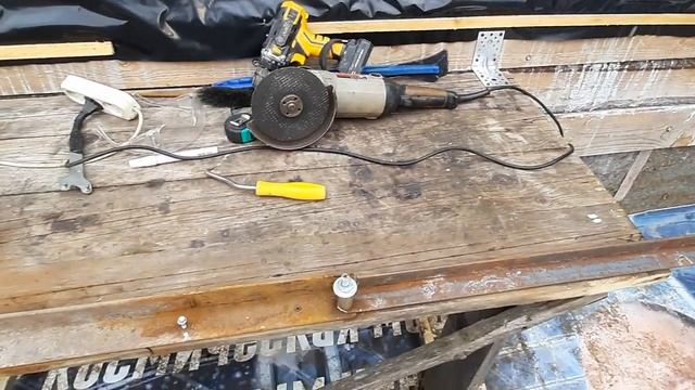 Простейший арматурогиб из уголка без сварки.