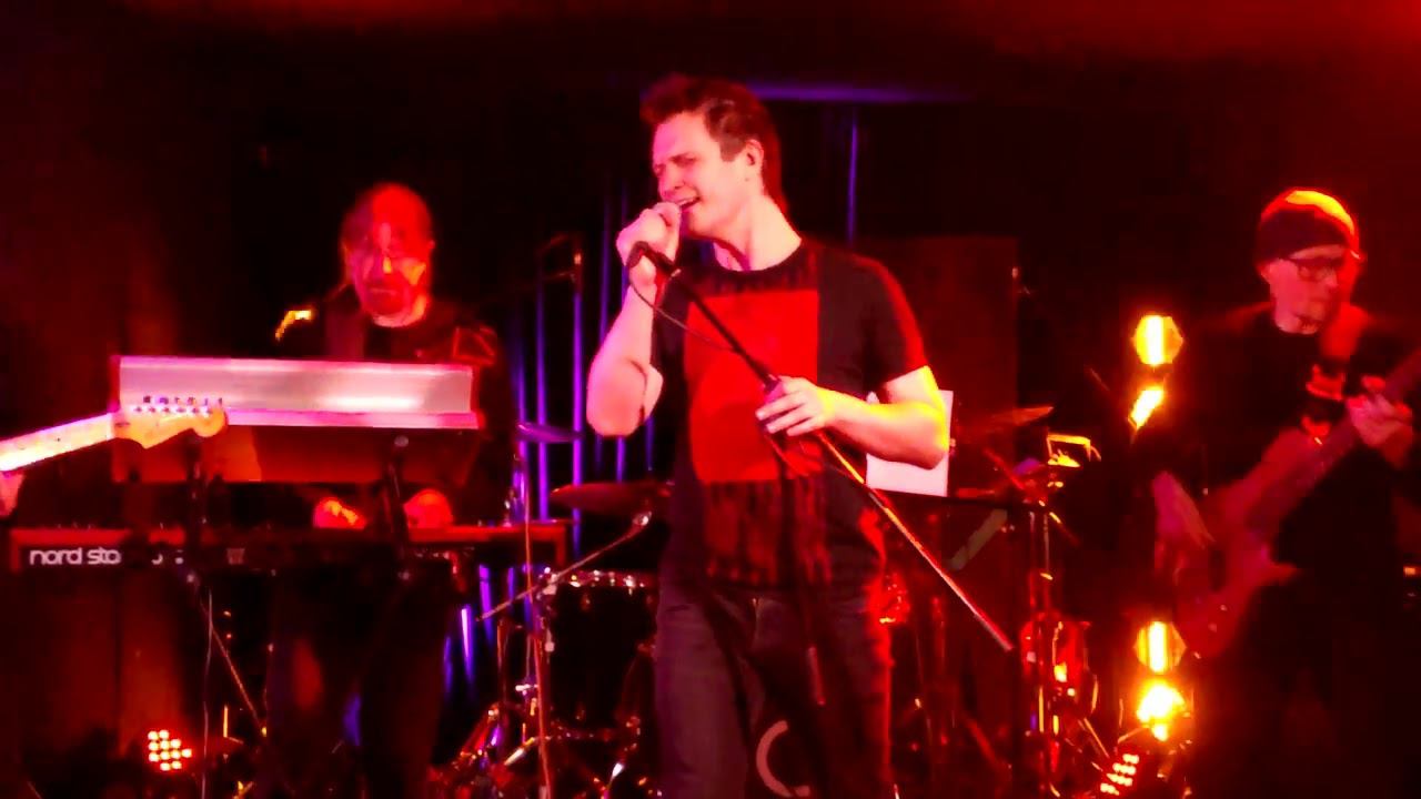 Love Rocket - Love Me Again