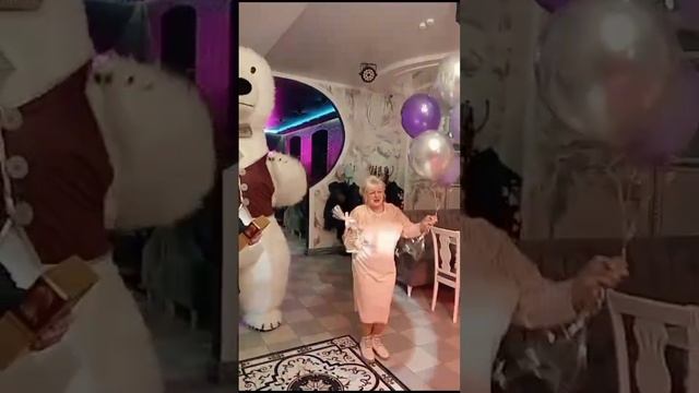 Гастроли нашего медведя Умки.